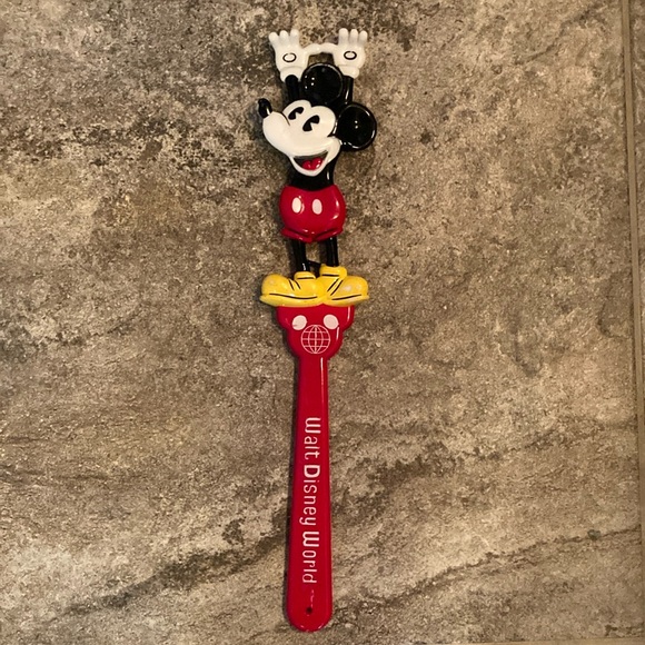 Disney | Other | Vintage Walt Disney World Mickey Mouse Back Scratcher ...